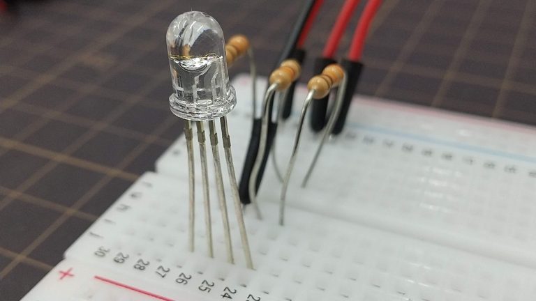 超簡単！ 電子工作教室「光を自在に操ろう！」フルカラーLED | Studio-Doit 電子工作教室