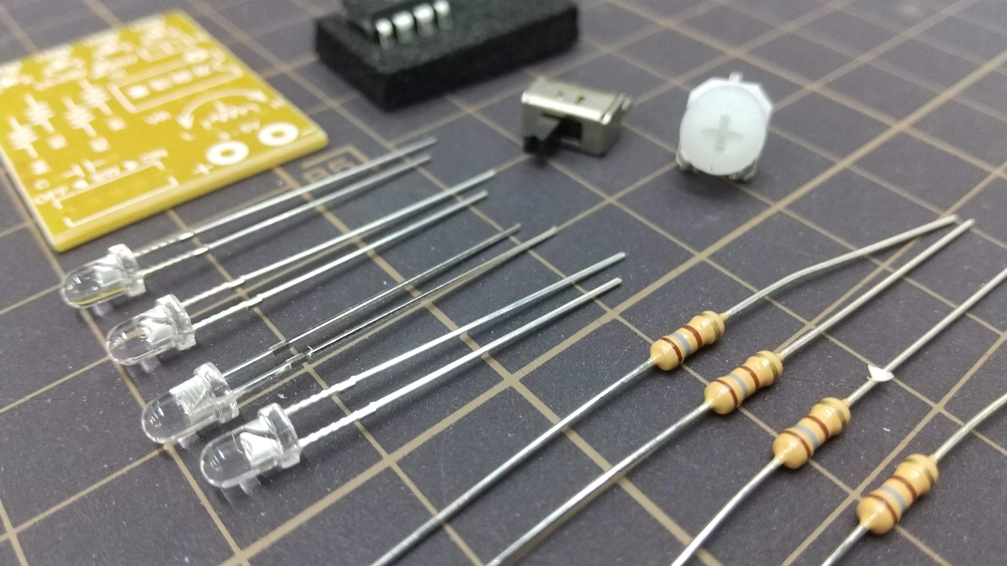 ELEKIT「LED順送り点灯キット」を作ってみた | Studio-Doit 電子工作教室