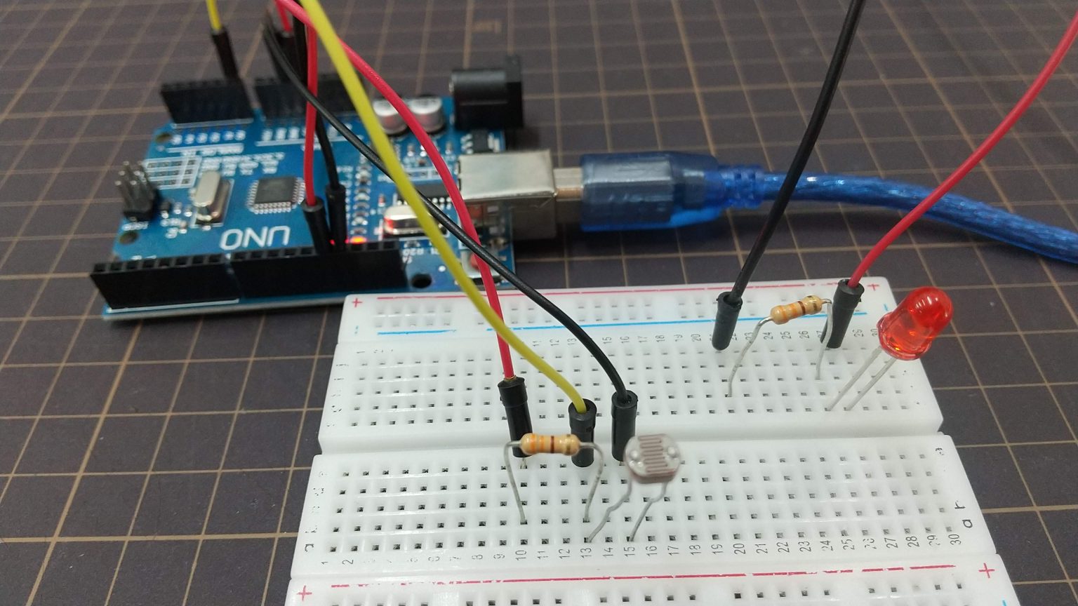 超簡単！電子工作教室「光センサー（CDSセル）」でLEDを点けたり消したりしてみた | Studio-Doit 電子工作教室