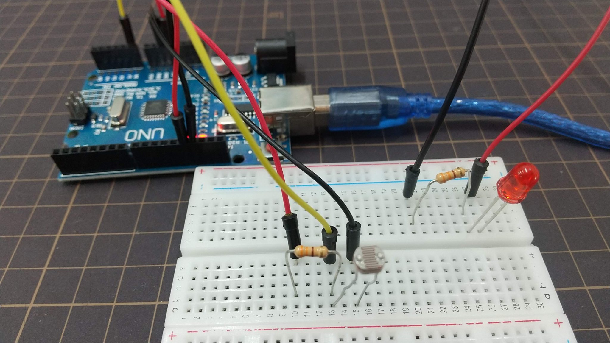 超簡単！電子工作教室「光センサー（CDSセル）」でLEDを点けたり消したりしてみた | Studio-Doit 電子工作教室